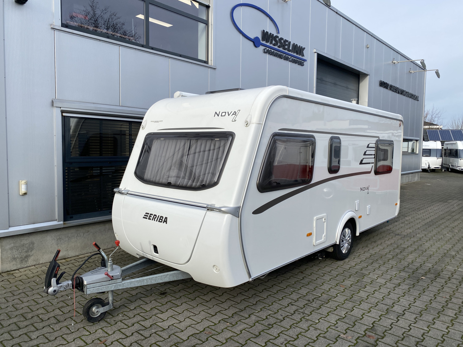Eriba Nova Light 442 Enkele bedden | Wisselink Caravans en campers