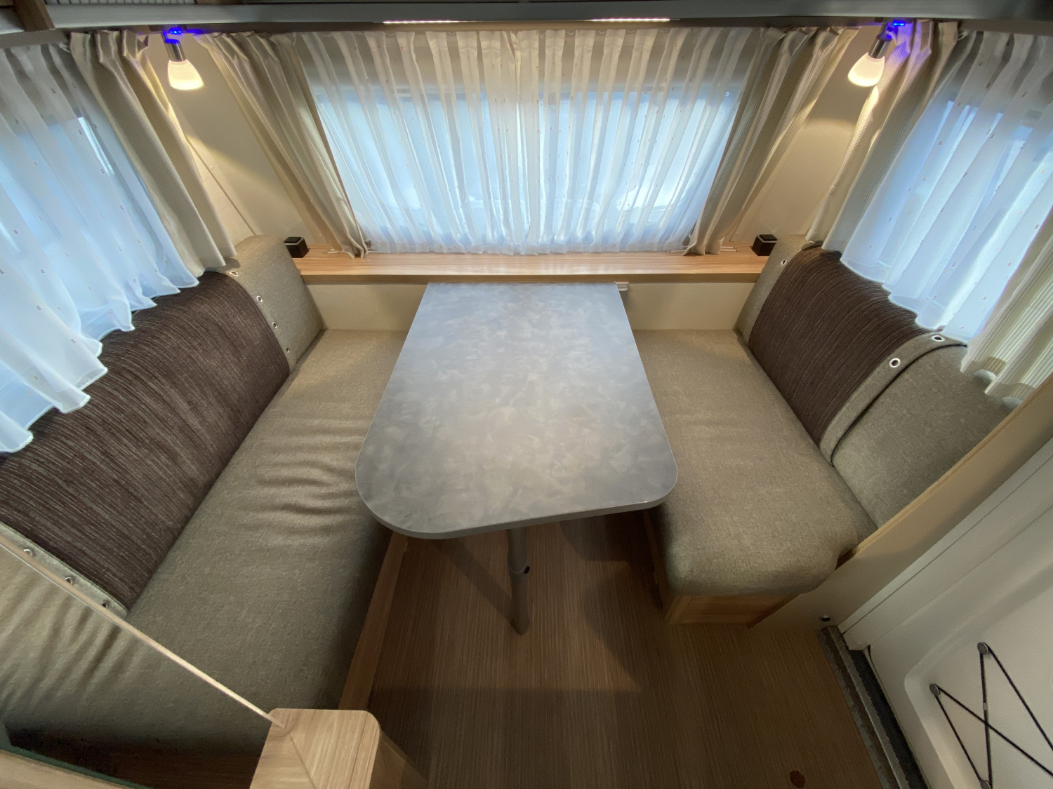 Eriba Feeling 442 | Wisselink Caravans en campers