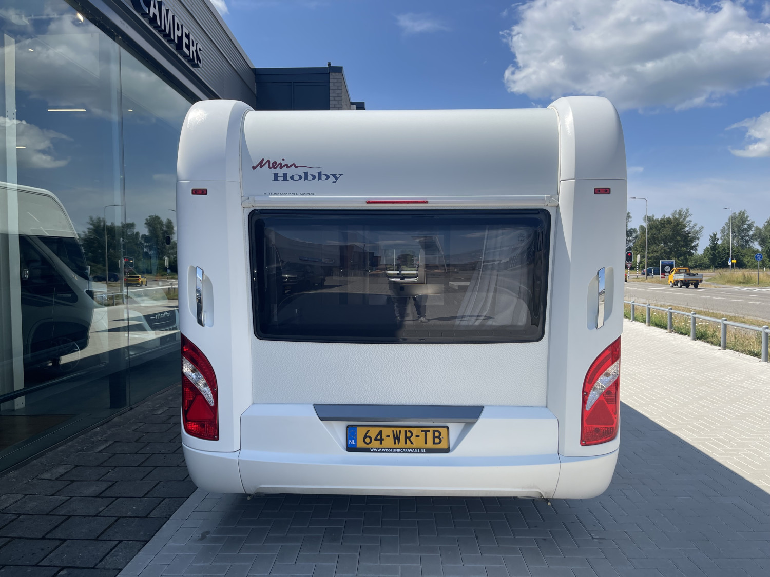 Hobby 495 UL De Luxe Edition