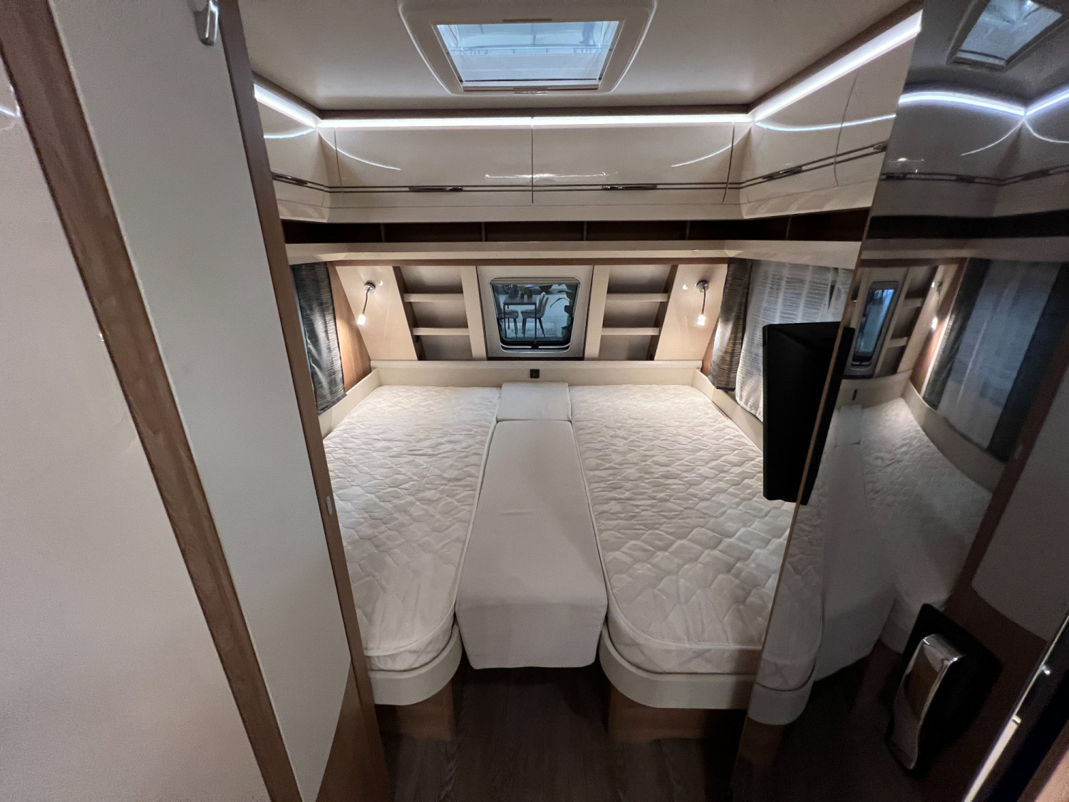 Hobby Excellent 495 UL