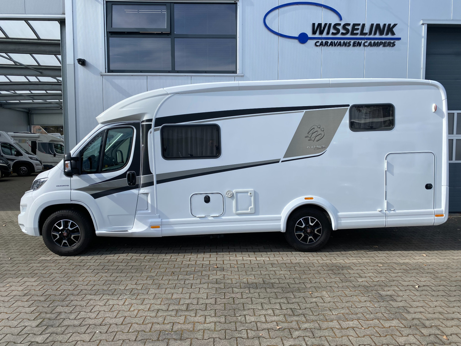 Knaus Van Ti 650 MEG Platinum Selection