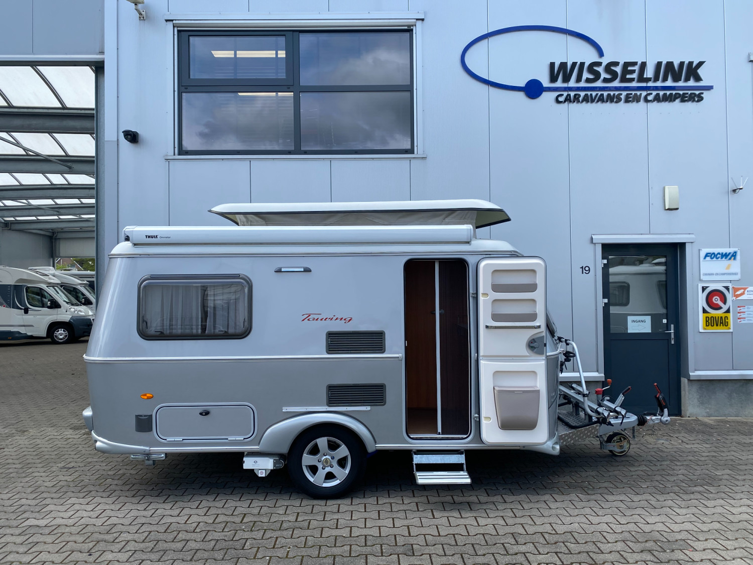 Eriba Touring Triton 420 GT Silver
