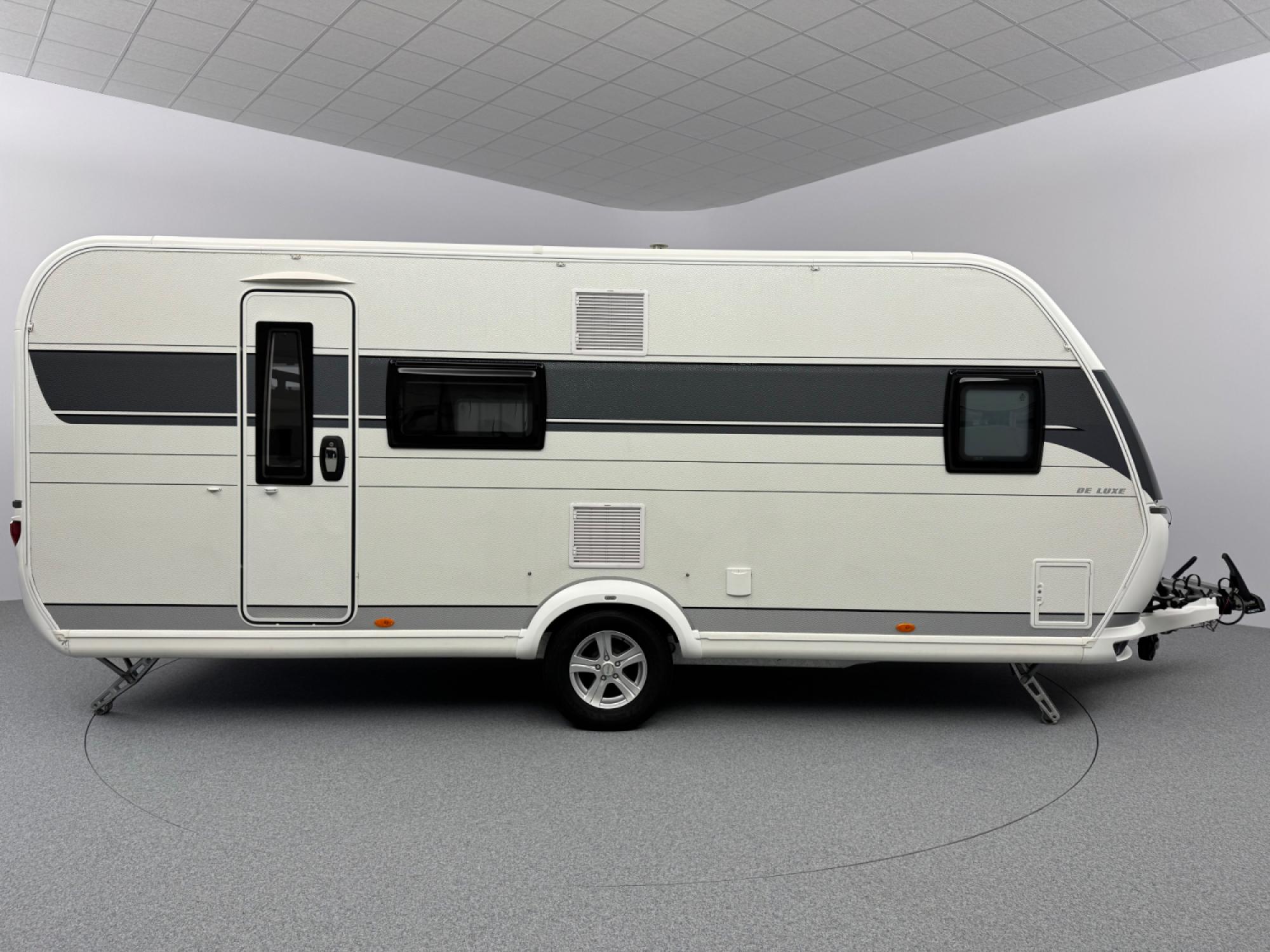 Hobby De Luxe 560 KMFe